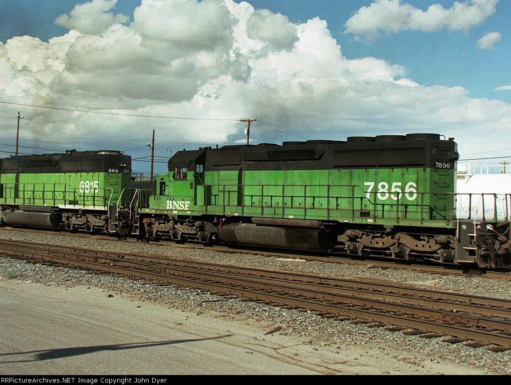 BNSF 7856